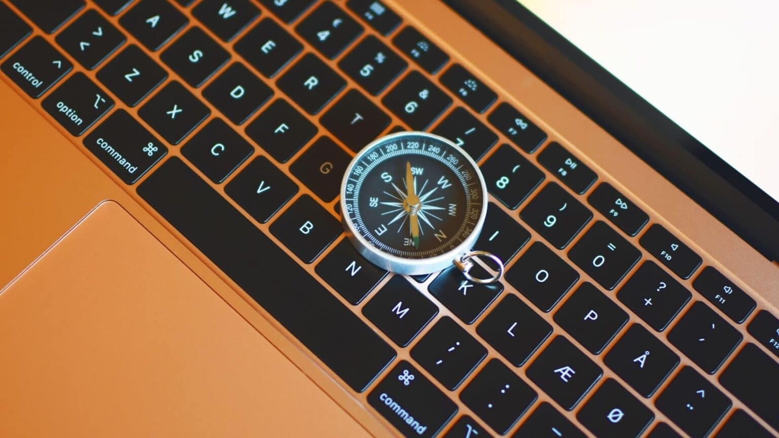Navegando el sistema de archivos en la terminal de Linux - ALT